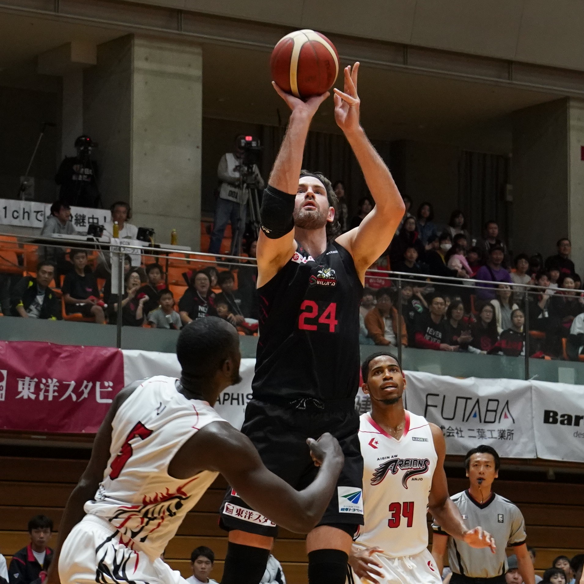 #24 Joseph Wolfinger 選手帰国のお知らせ | 岐阜スゥープス[GIFU SWOOPS] B.LEAGUE B3